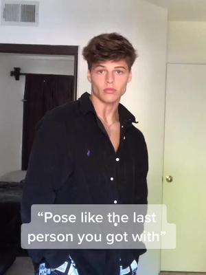 app.userVideo.meta.title | Exolyt