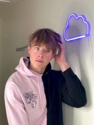 app.userVideo.meta.title | Exolyt